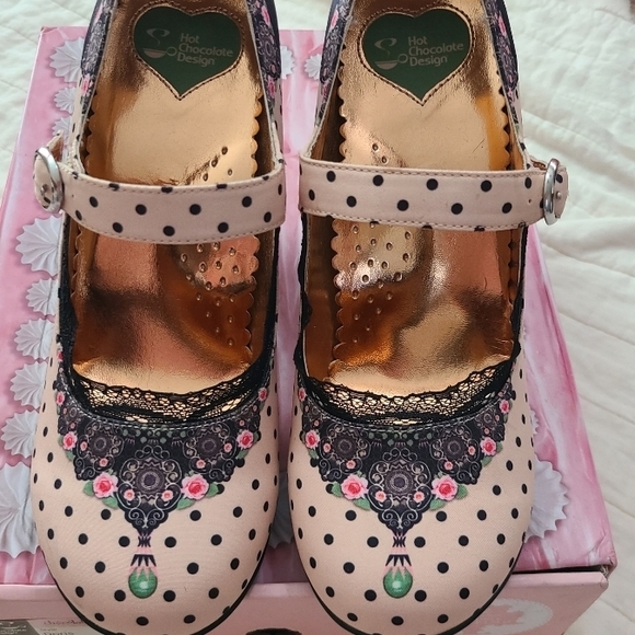 Hot Chocolate Design | Shoes | Hot Chocolate Doris Design Polka Dot ...